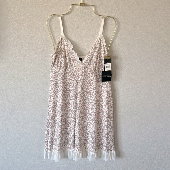 Marilyn Monroe | Intimates & Sleepwear | Marilyn Monroe Intimates ...